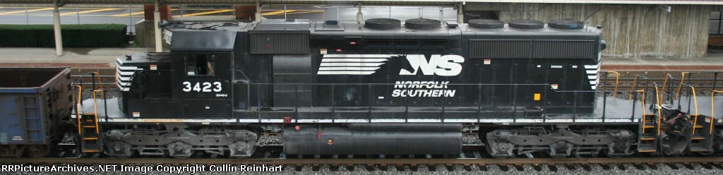 SD40-2 3423